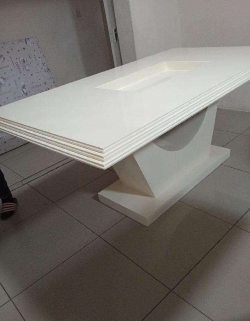 Elegant Dining Table (Without Chairs) – Lucky Furniture Designs